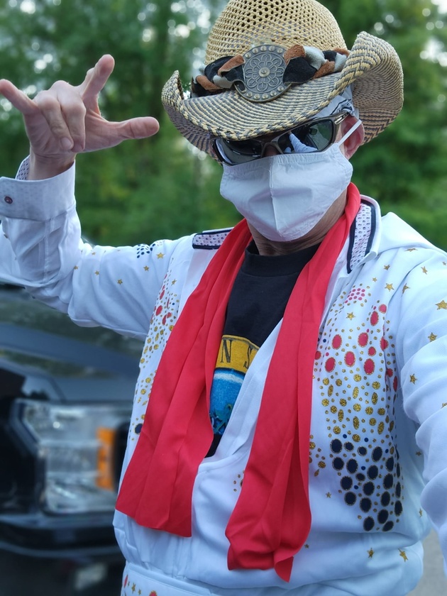 Shared post - Rockin' Randy Has Entered The Building!!